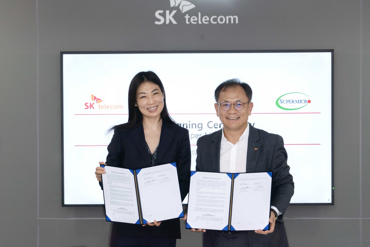 SKT, 슈퍼마이크로와 MOU..."글로벌 AI 데이터센터 시장 공략"